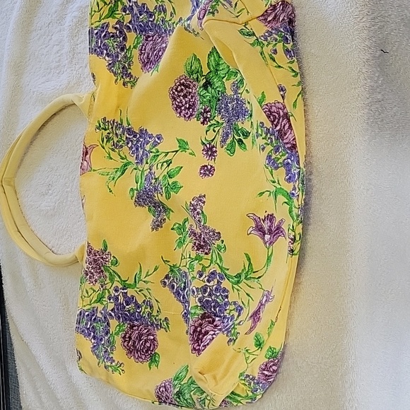 Bags | Canvas Floral Vintage Tote Bag Some Fading But Still Beautiful ...